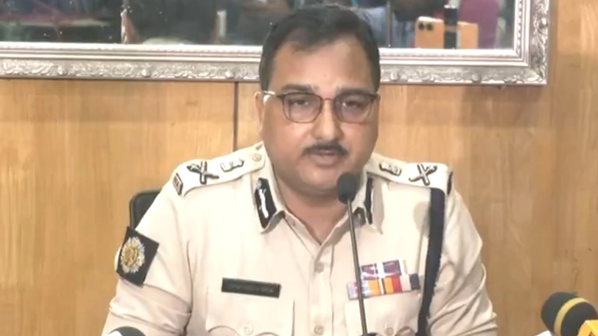 R.G. Kar Hospital: রাজনৈতিক পরিচয় যা-ই হোক আরজি করে ভাঙচুরের ঘটনায় ...