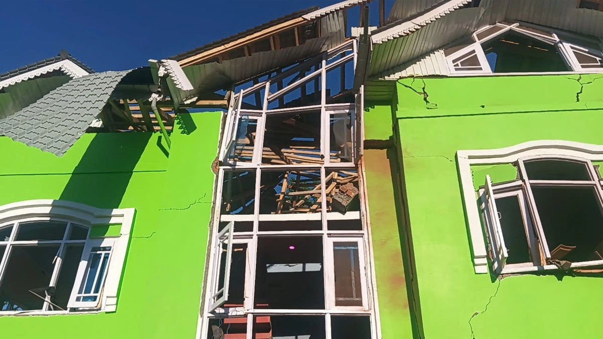 Four Terrorists House Destroyed In Kashmir: কাশ্মীর জুড়ে সাফাই অভিযান ...