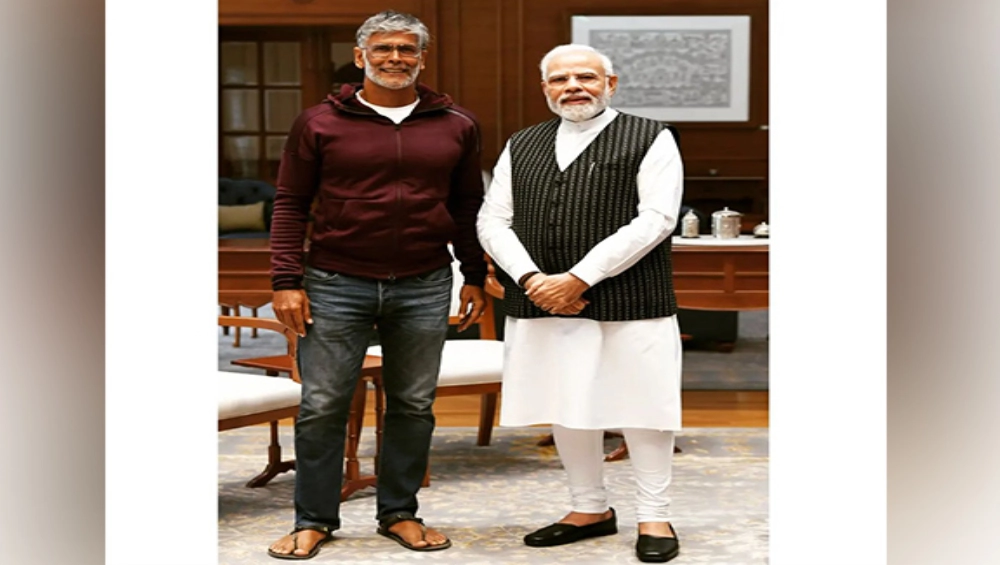 Milind Soman Thanks PM Narendra Modi: প্রধানমন্ত্রীকে ধন্যবাদ দিয়ে ছবি ...