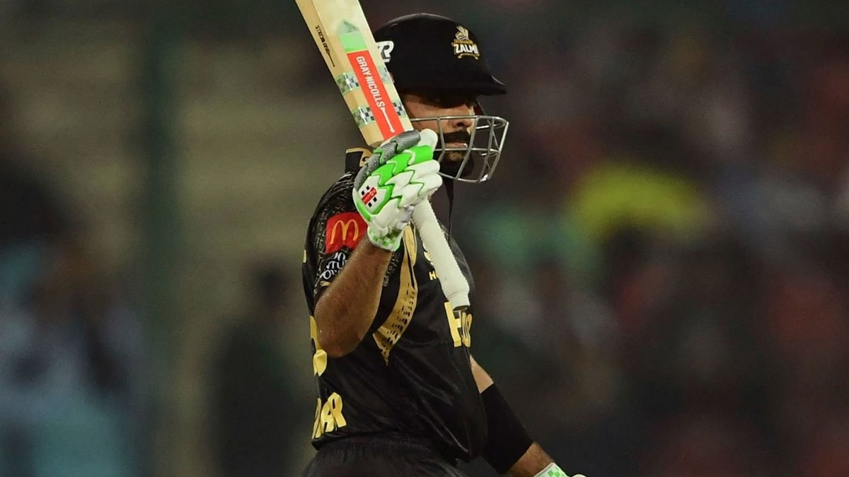 Babar Azam In PSL: পাকিস্তান সুপার লিগে ২৫০০ রান বাবর আজমের, স্ট্রাইক ...