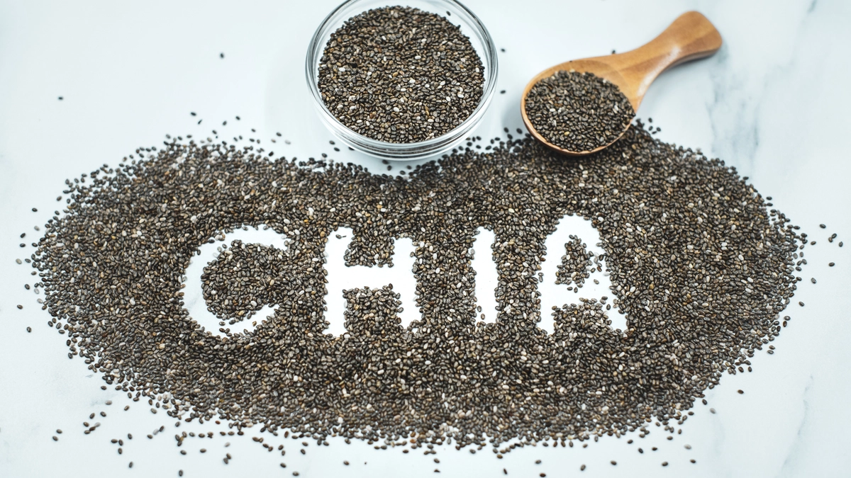 Chia Seeds : ত্বকের জেল্লা বাড়াতে চান? নিয়মিত ব্যবহার করুন চিয়া সিড ...