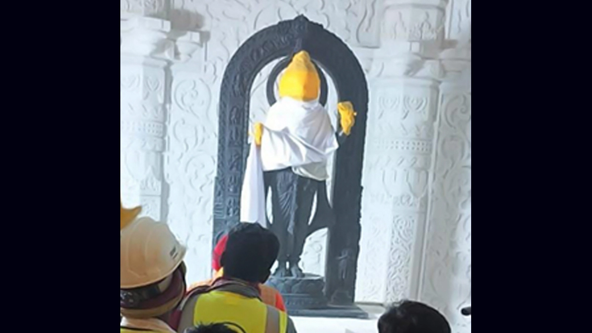 First Look Of idol of Lord Ram inside Ayodhya temple: রামমন্দিরের ...